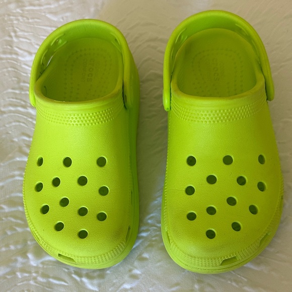 CROCS | Shoes | Crocs Kids Bright Lime Slippers | Poshmark